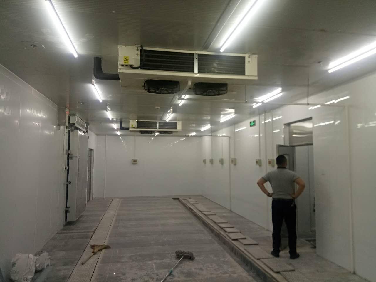 Freezer room (also called blast freezer, shock freezer) - Professional ...